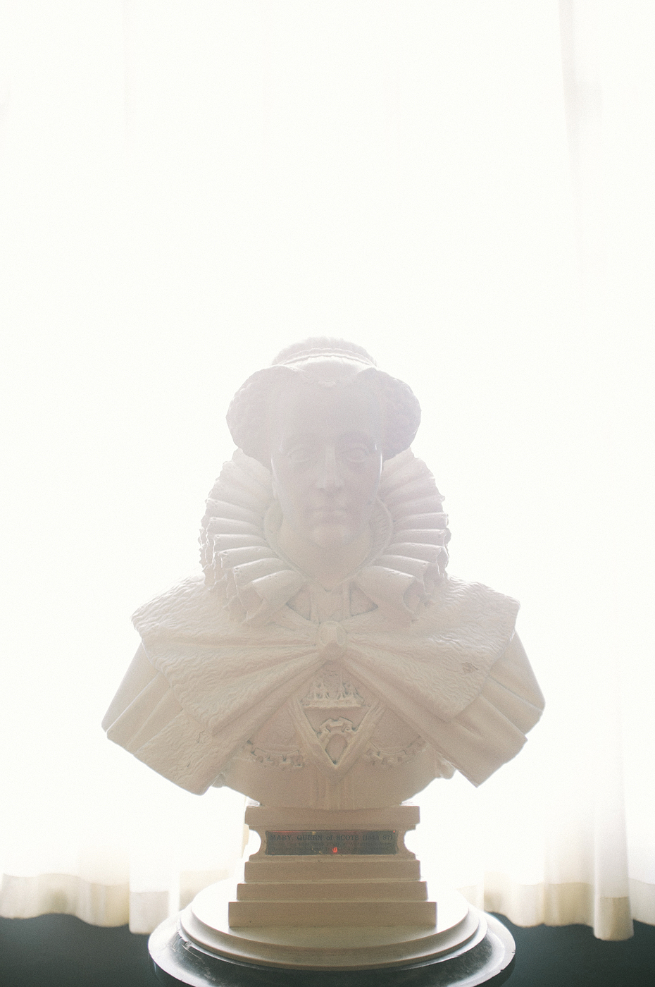 Edinburgh Bust - Entouriste