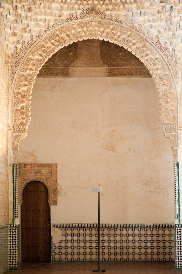 Inside the Alhambra in Granada - Entouriste