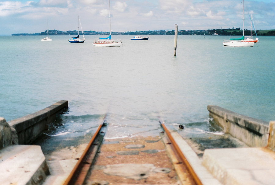 Boat Ramp on the Devonport Waterfront - Entouriste