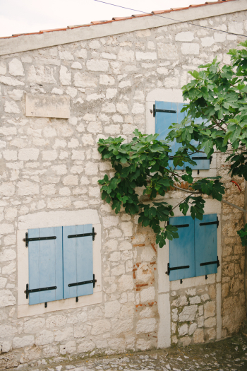 Old Stone Building in Croatia - Entouriste