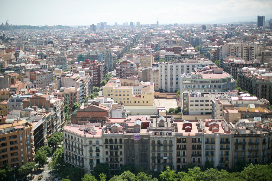Views of Barcelona from Above - Entouriste