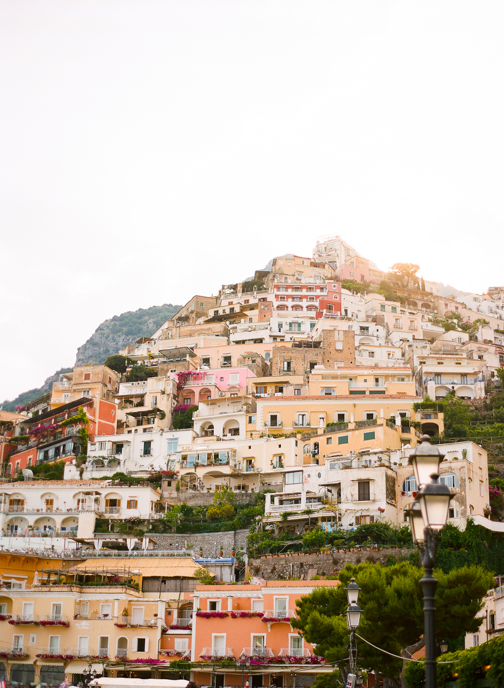 Homes on the Cliff in Positano Italy - Entouriste